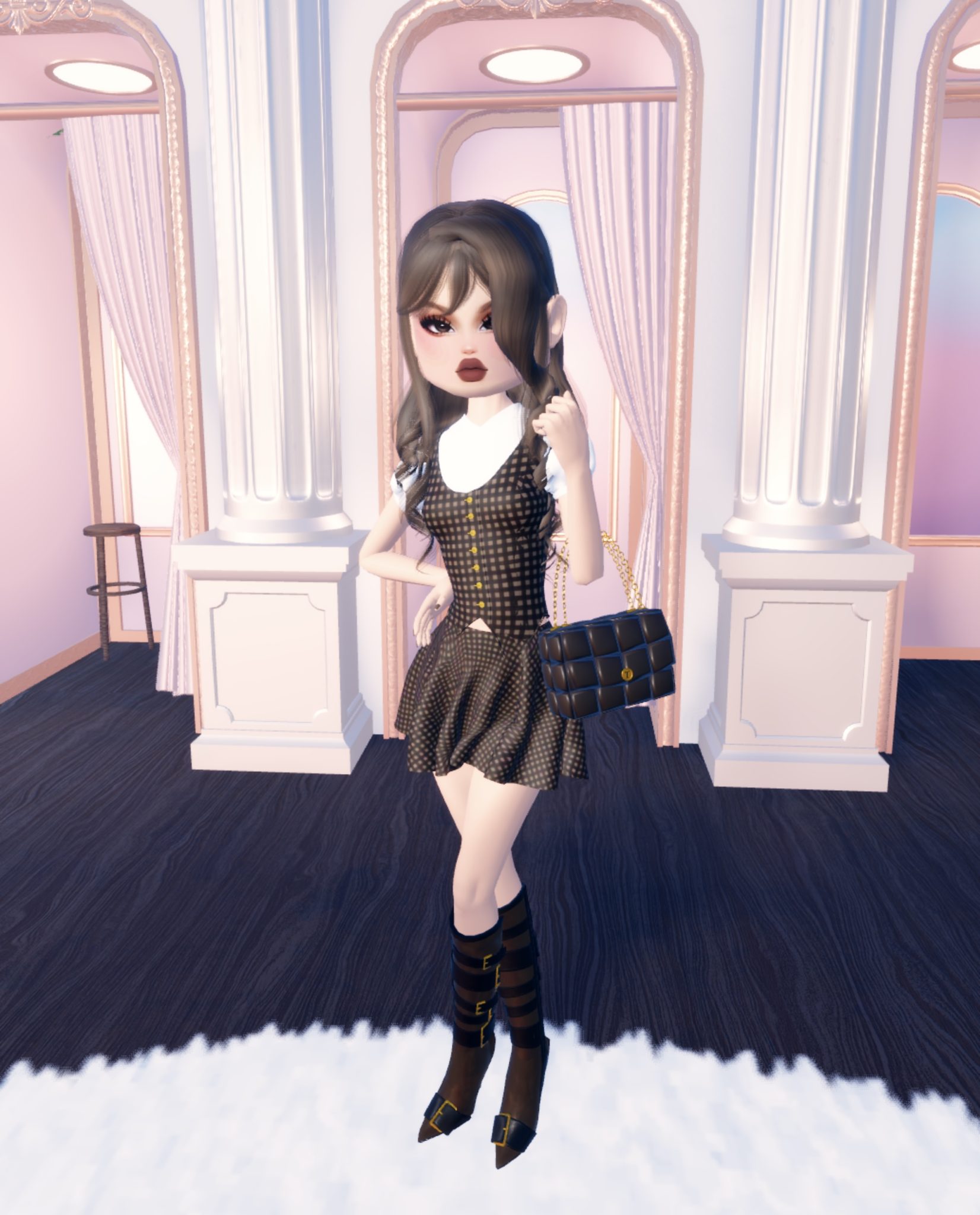 What Can You Wear For The Dress To Impress Business Person Theme?