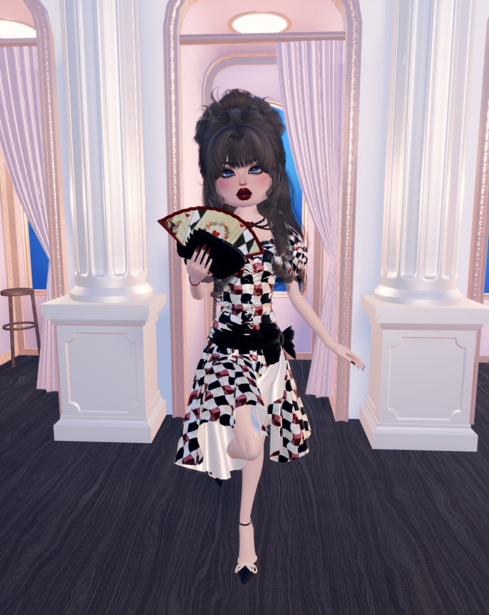 What To Wear For The Dress To Impress Deck Of Cards Theme?