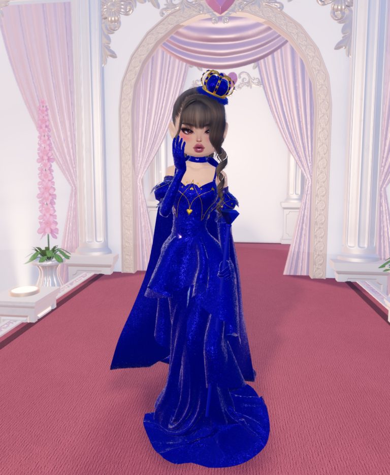 3 Outift Ideas For The Dress To Impress Modern Royalty Theme