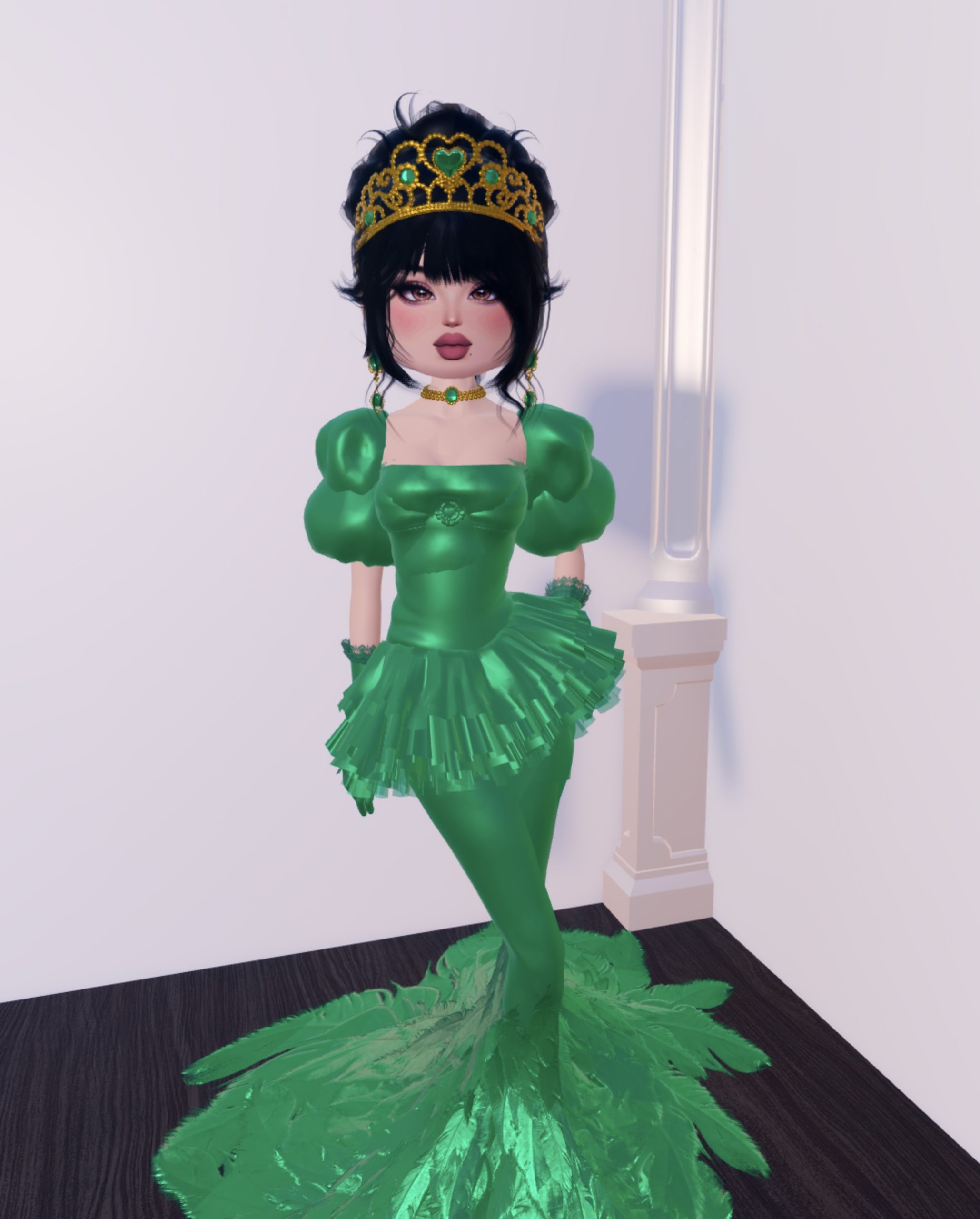 3 Outift Ideas For The Dress To Impress Opera Theme