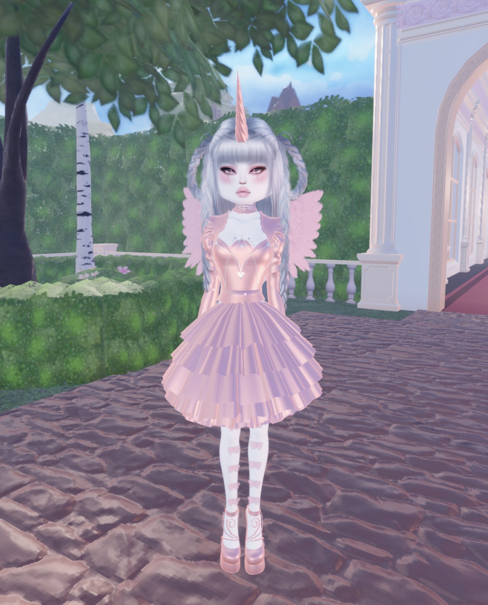 Outfit Ideas For The Dress To Impress Unicorn vs Pegasus Theme - Durbin ...